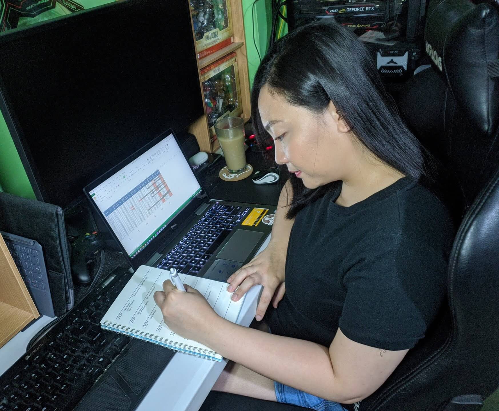 with chair_02 - Careers at RareJob