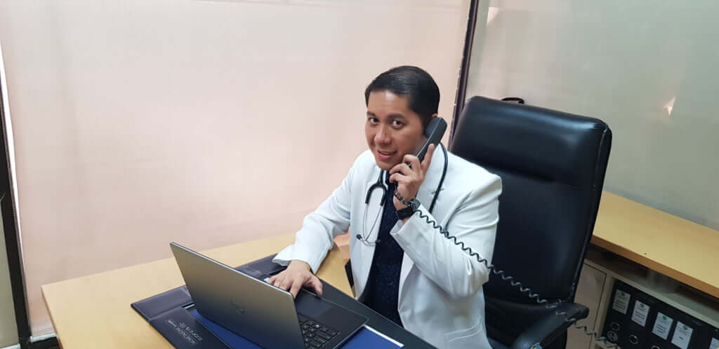 header - Careers at RareJob