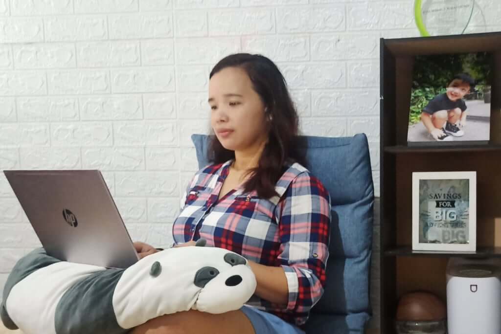 Photo-1 - Careers at RareJob