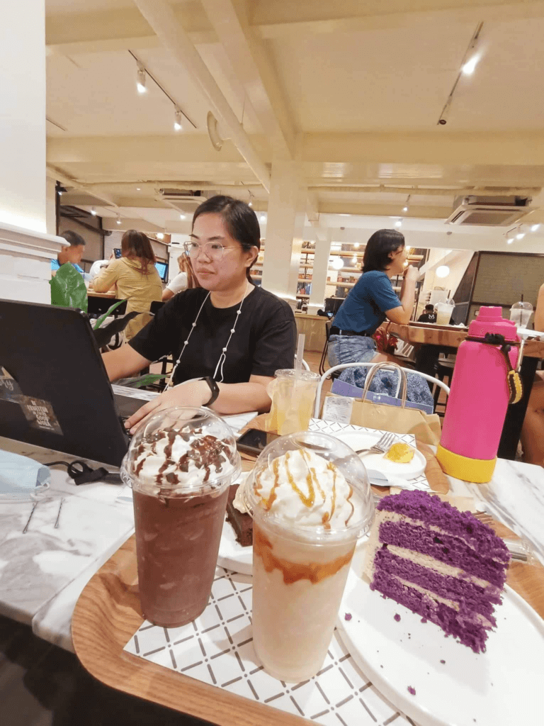 Working_final - Careers at RareJob